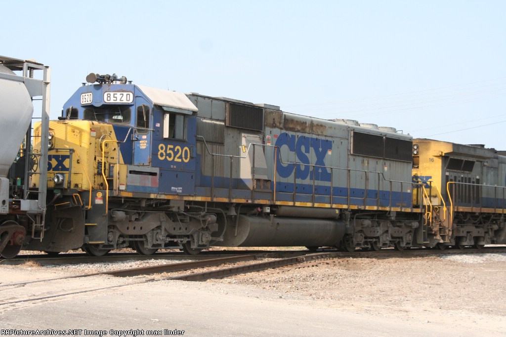 CSX 8520